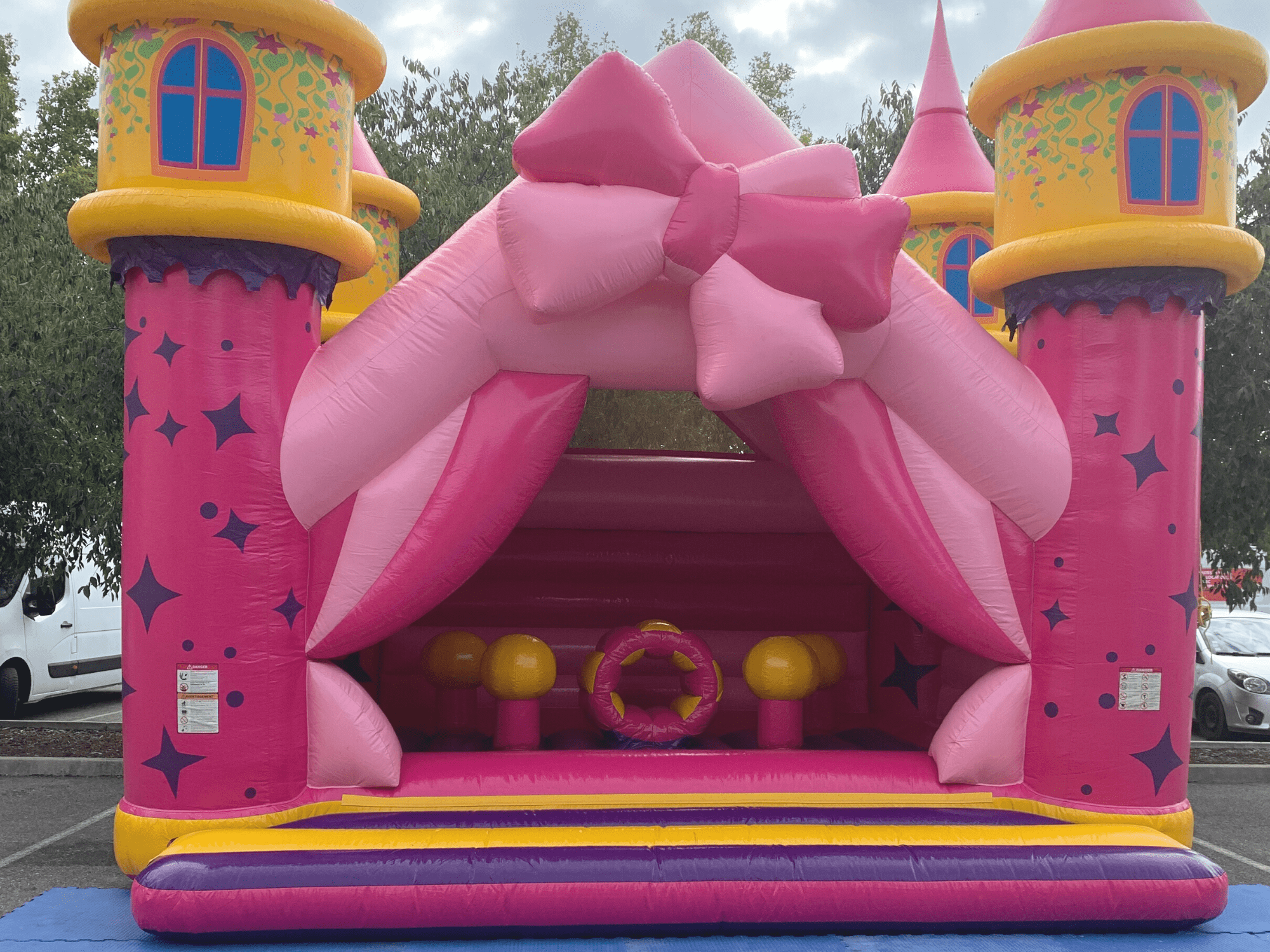 CHÂTEAU GONFLABLE PRINCESSE - Midiloisirs